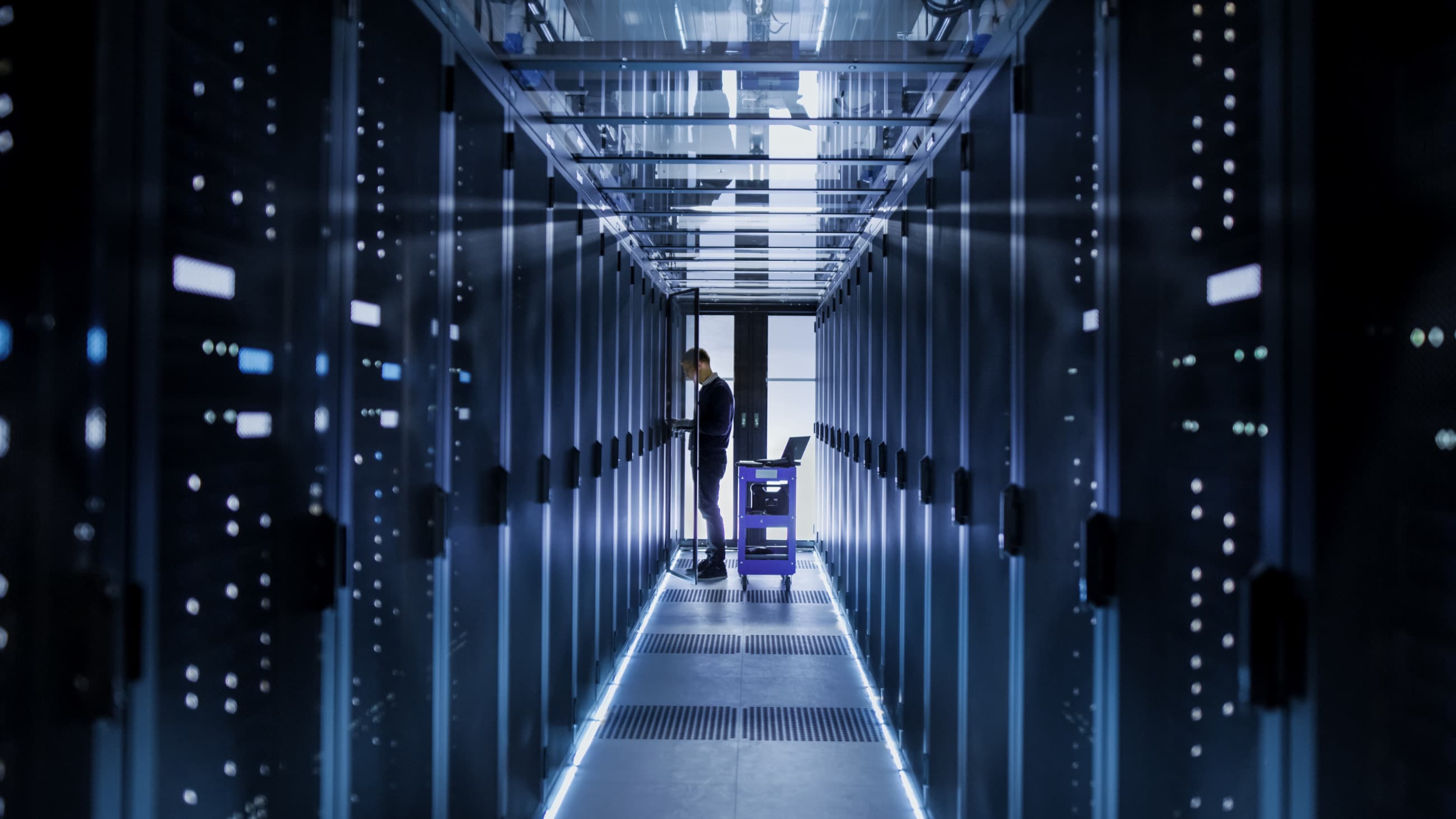 EmbedIT / Services / Infrastructure Services